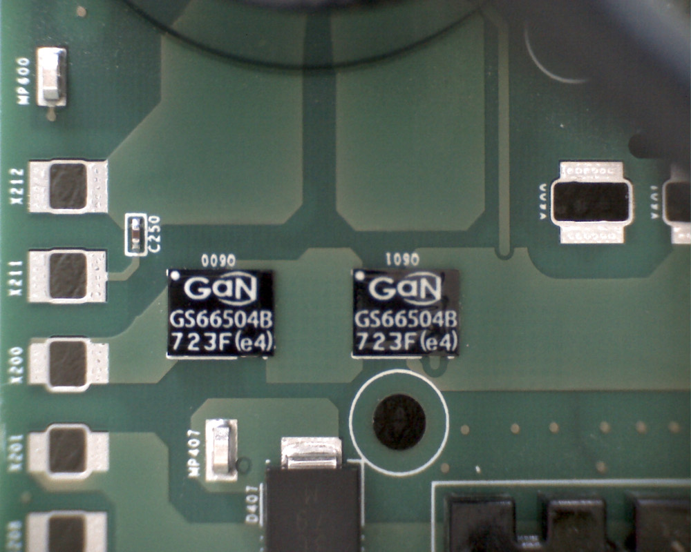 Kleiner, effizienter, leistungsstärker: neue Netzteile für die ...